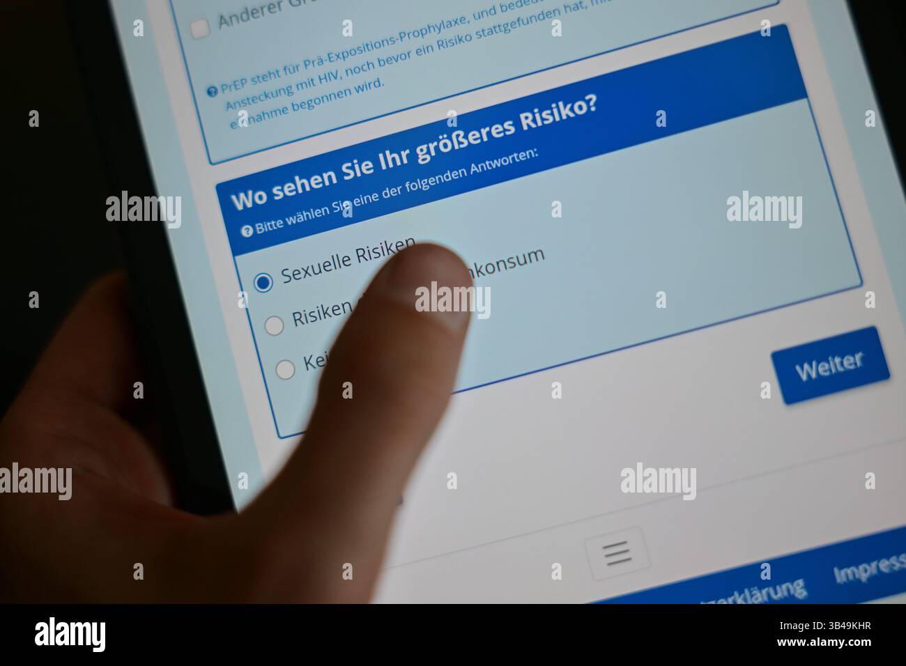 Berlin, Germany. 29th Apr, 2025. ILLUSTRATION - A man answers a ...