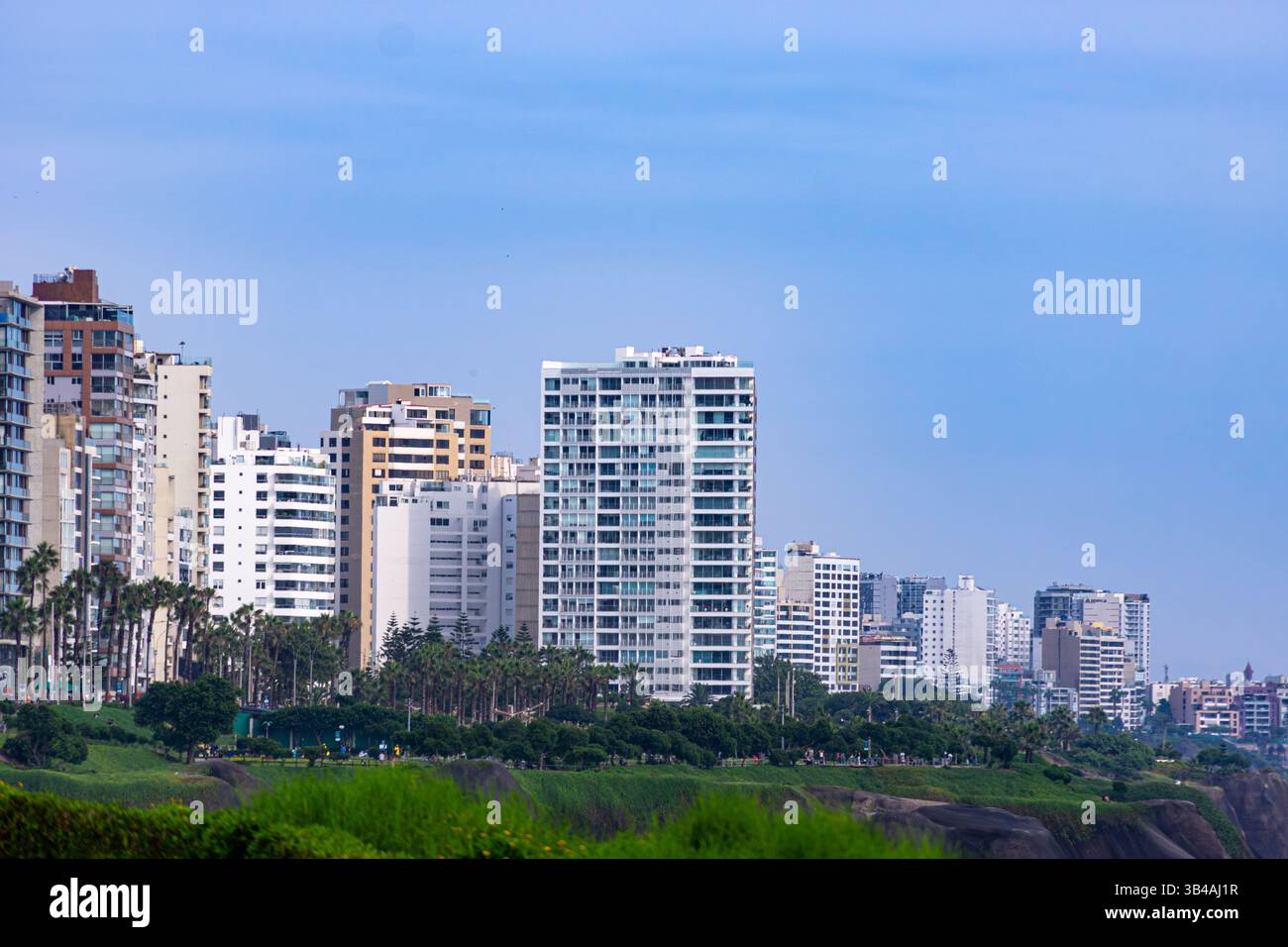 Residential buildings in Miraflores on the Costa Verde, Lima, Peru ...