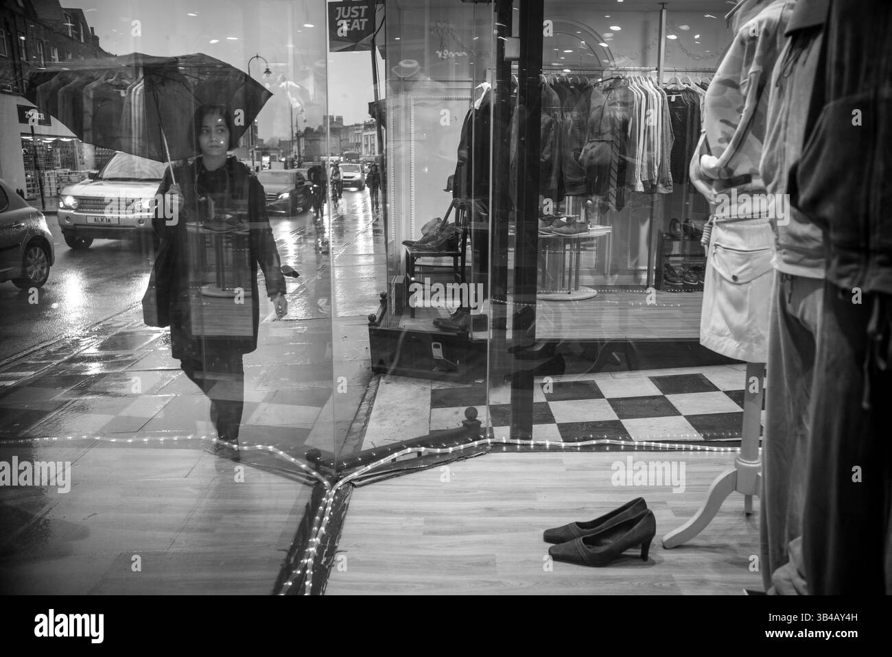 Looking inside windows Black and White Stock Photos & Images - Alamy