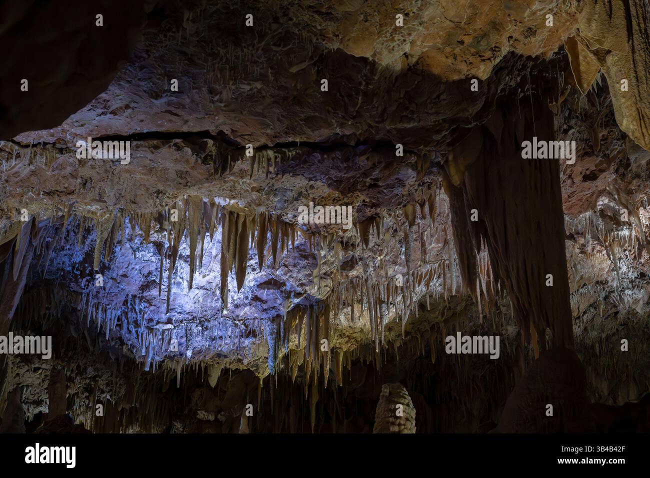 Stunning stalactites, stalagmites, helictites and beautifully coloured ...