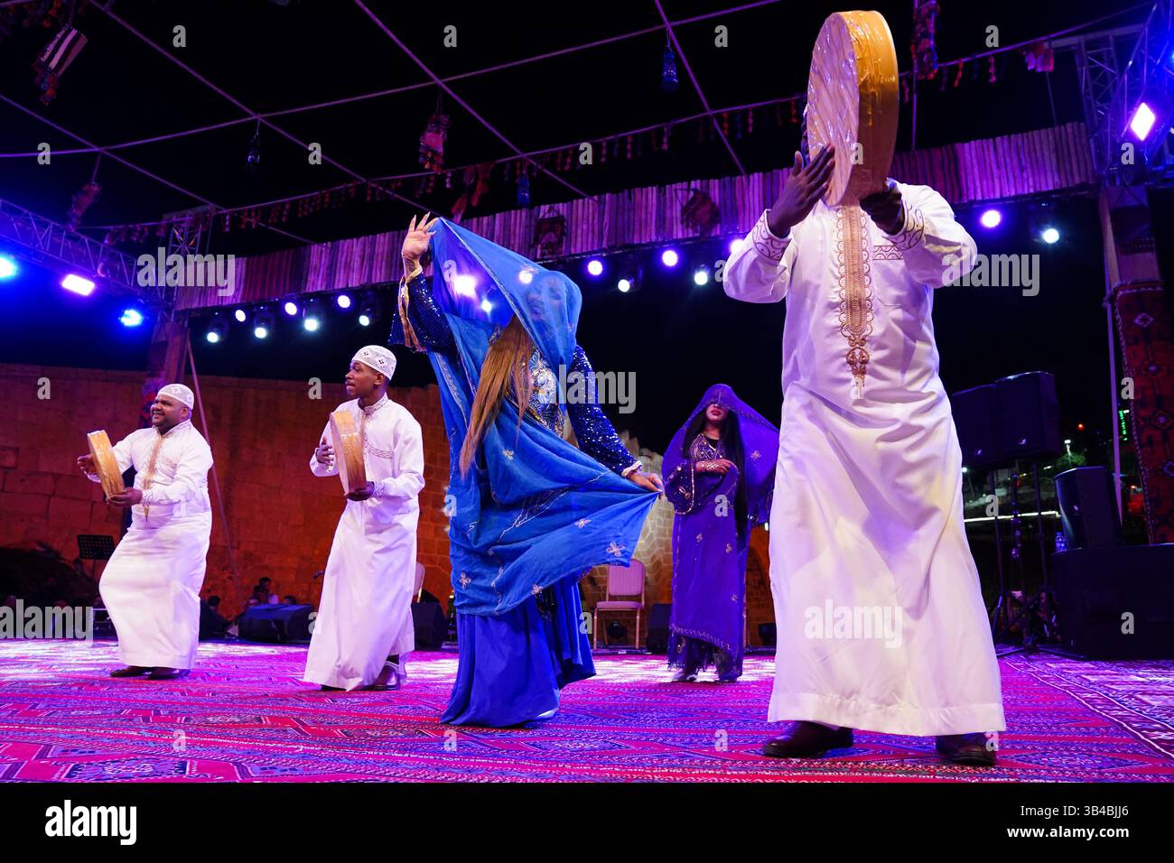 Zakho, Iraq. 29th Apr, 2025. Members of the Iraqi group from Basra ...