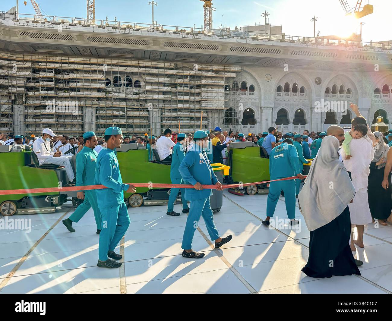 Al Haram is cleaned by staff. Saudi Arabia, Mecca, November 24, 2024 ...