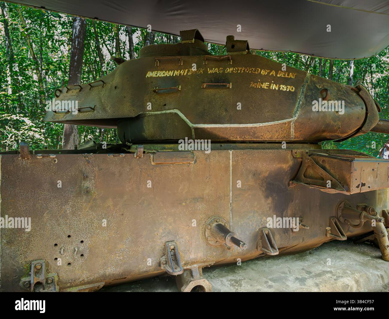 Destroyed American M1 tank with description, Cu Chi tunnels display ...