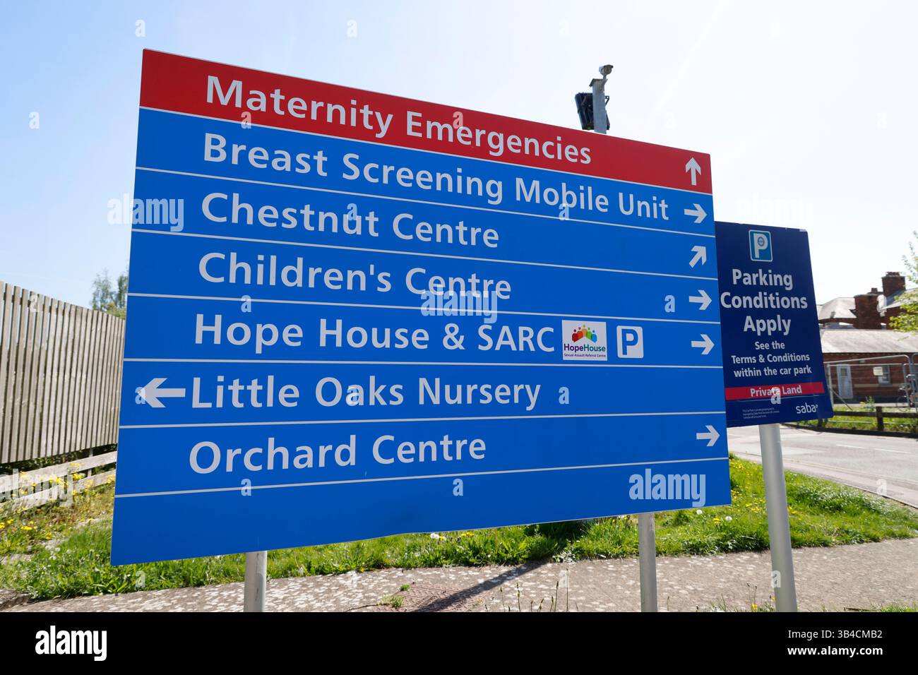 Signage at Gloucestershire Royal Hospital, Great Western Road ...