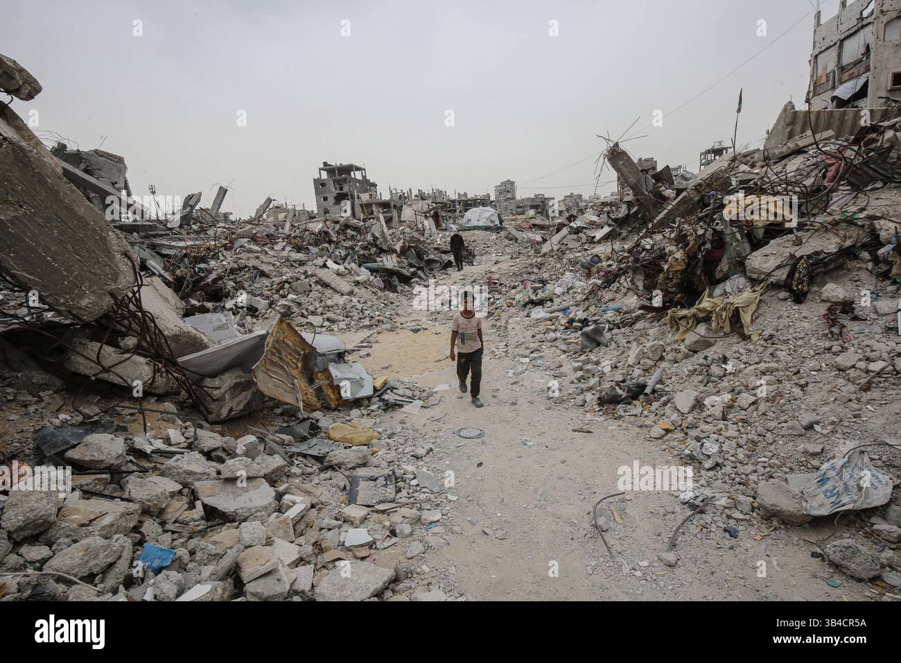 Palestinians, living in Jabalia refugee camp, try to maintain their ...