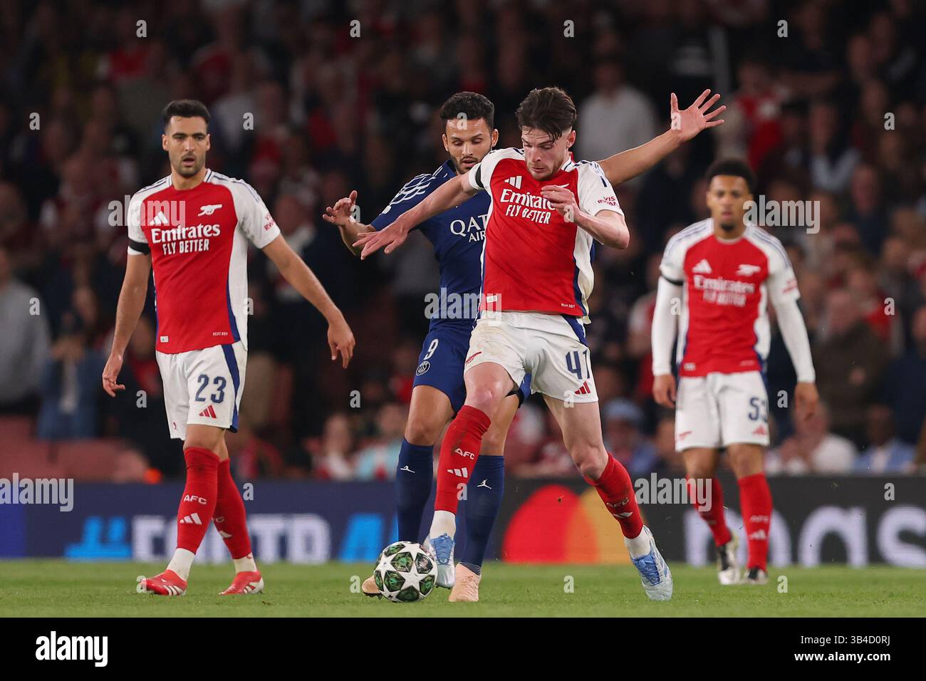 Declan Rice of Arsenal and Goncalo Ramos of Paris Saint-Germain ...
