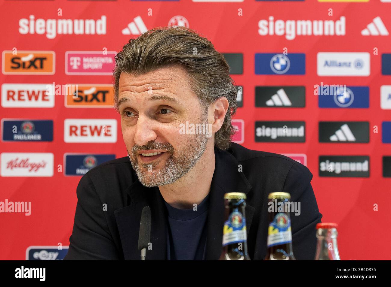 Muenchen, Deutschland. 30th Apr, 2025. Marko Pesic (FC Bayern ...