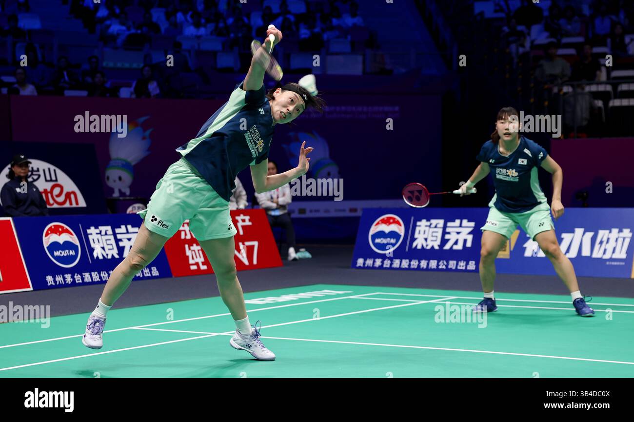 Xiamen, China's Fujian Province. 30th Apr, 2025. Baek Ha Na/Lee So Hee (L) of South Korea ...