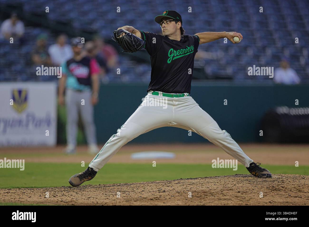 Greensboro, NC: Greensboro Grasshoppers pitcher Julian Bosnic (15 ...