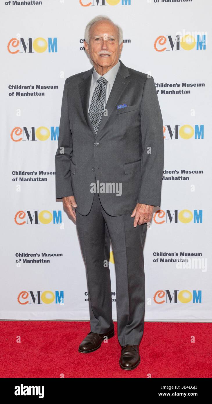 Mike Bezos attends CMOM 2025 Annual Gala: Giant Steps, Honoring Laurie ...
