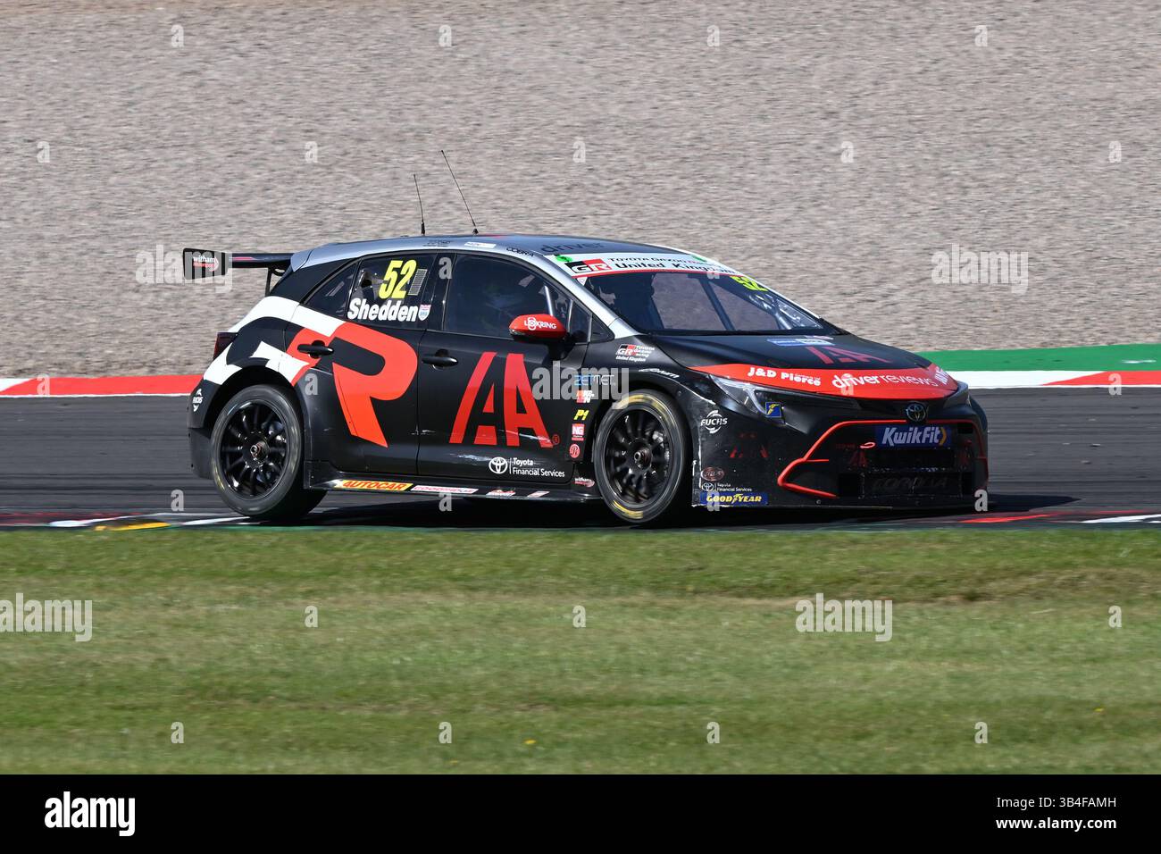 Gordon Shedden, Toyota Corolla GR Sport, Toyota Gazoo Racing with IAA, Round 2 of the 2025 BTCC ...