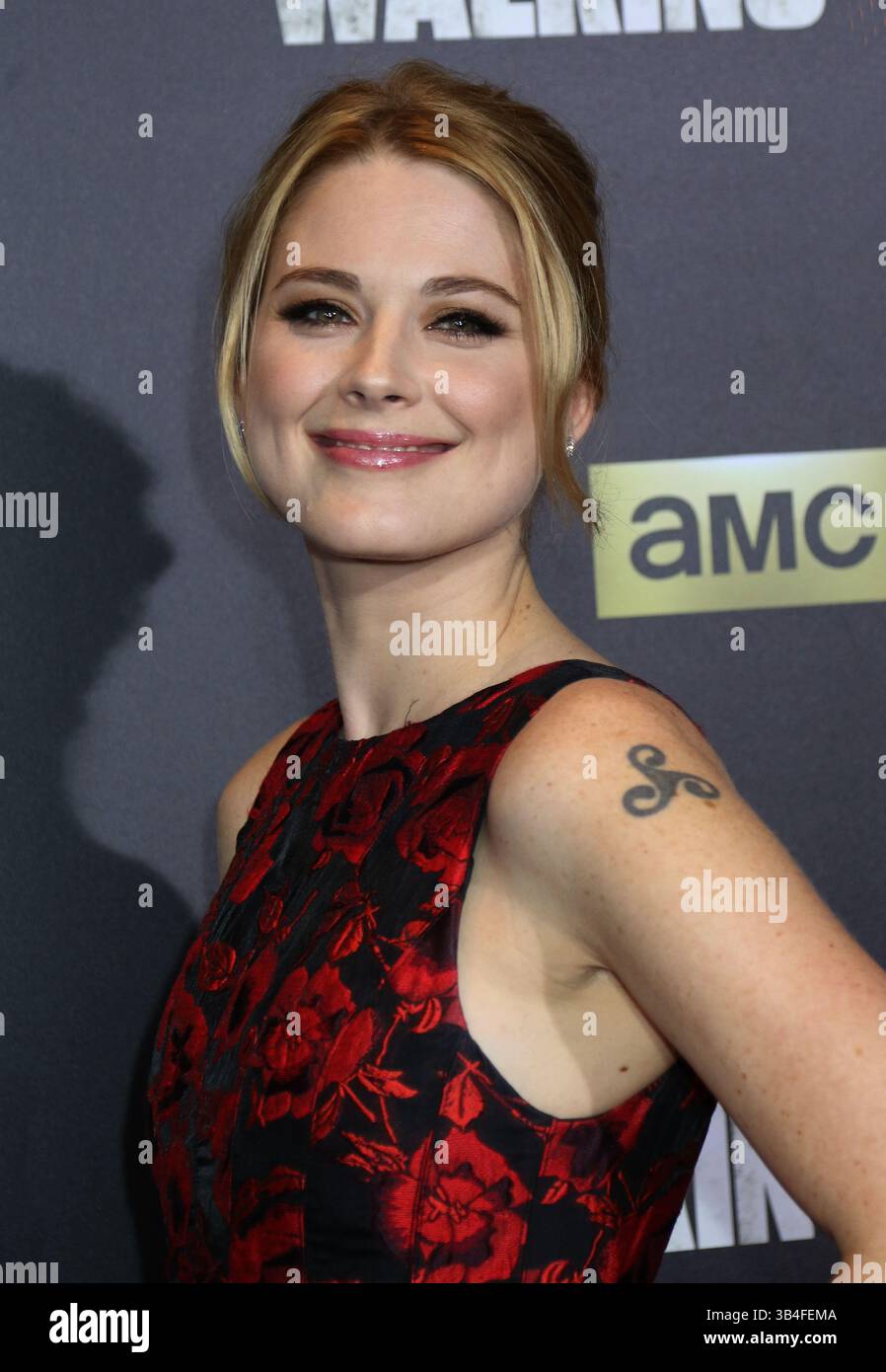 Oct. 9, 2015 - New York City, NY, USA - Alexandra Breckenridge arriving ...