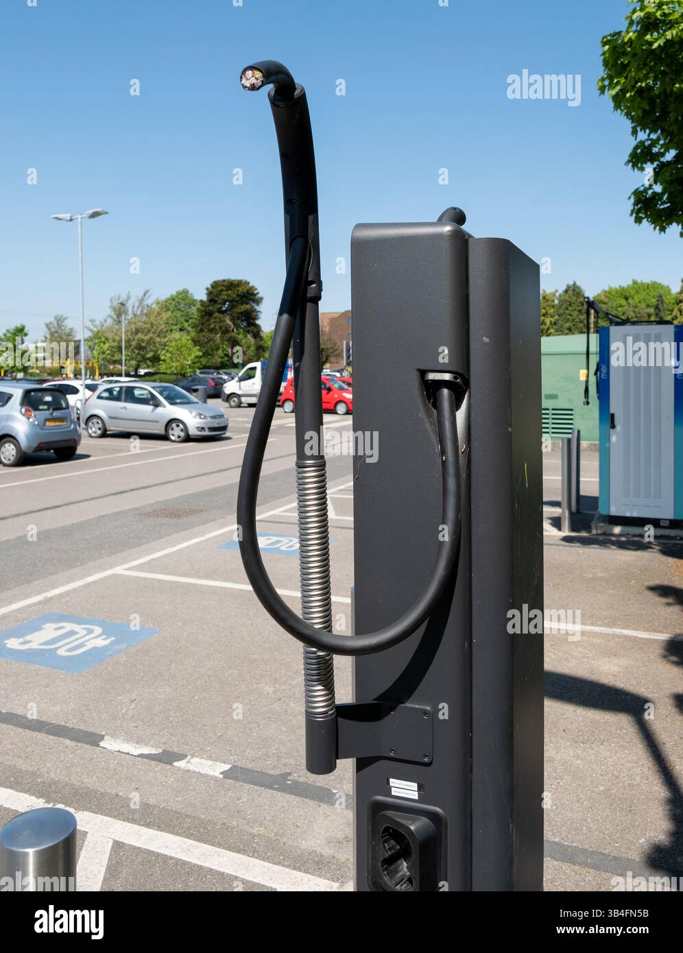 Mer Electric car charging station vandalism and theft of all the ...