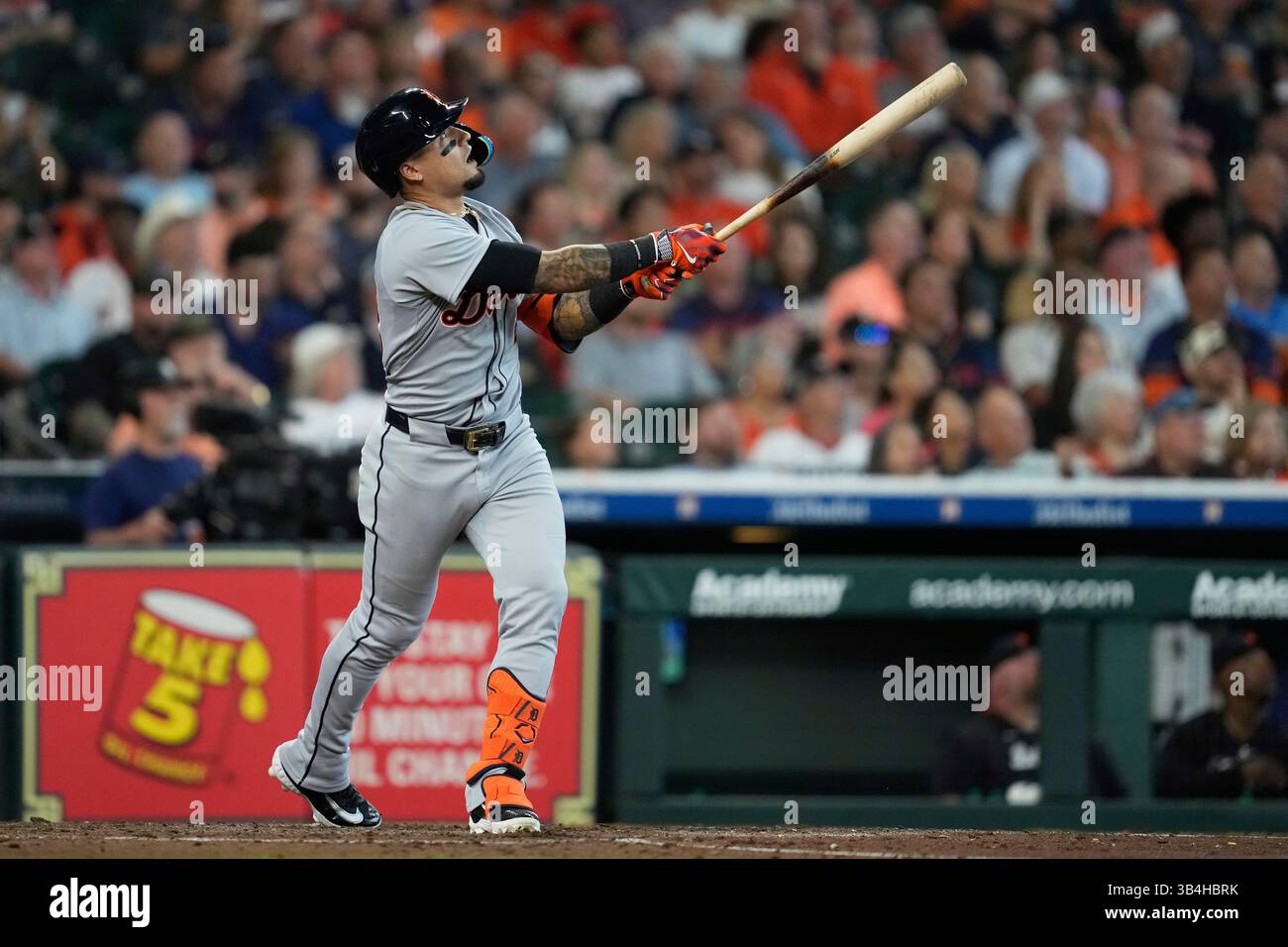 Detroit Tigers' Javier Baez hits a grand slam during the third inning ...