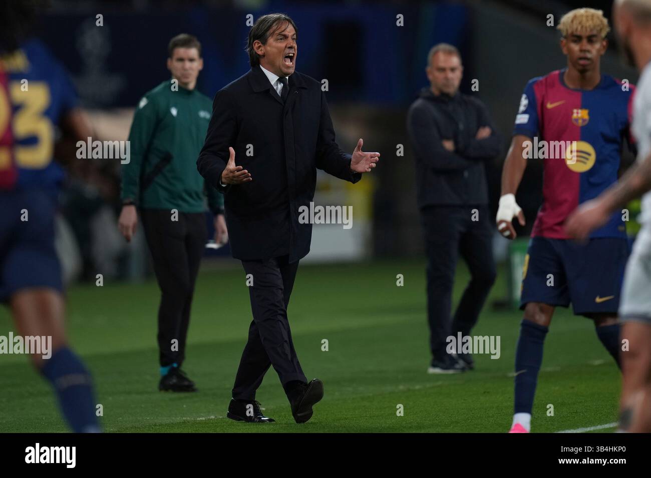 Inter Milan's head coach Simone Inzaghi reacts during the Champions ...