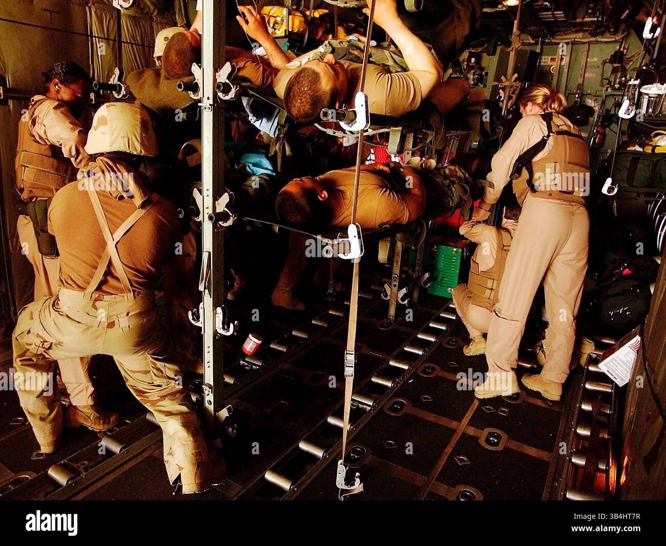 Nov. 23, 2002 - Members of the 86th Combat Support Hospital (CSH) from ...