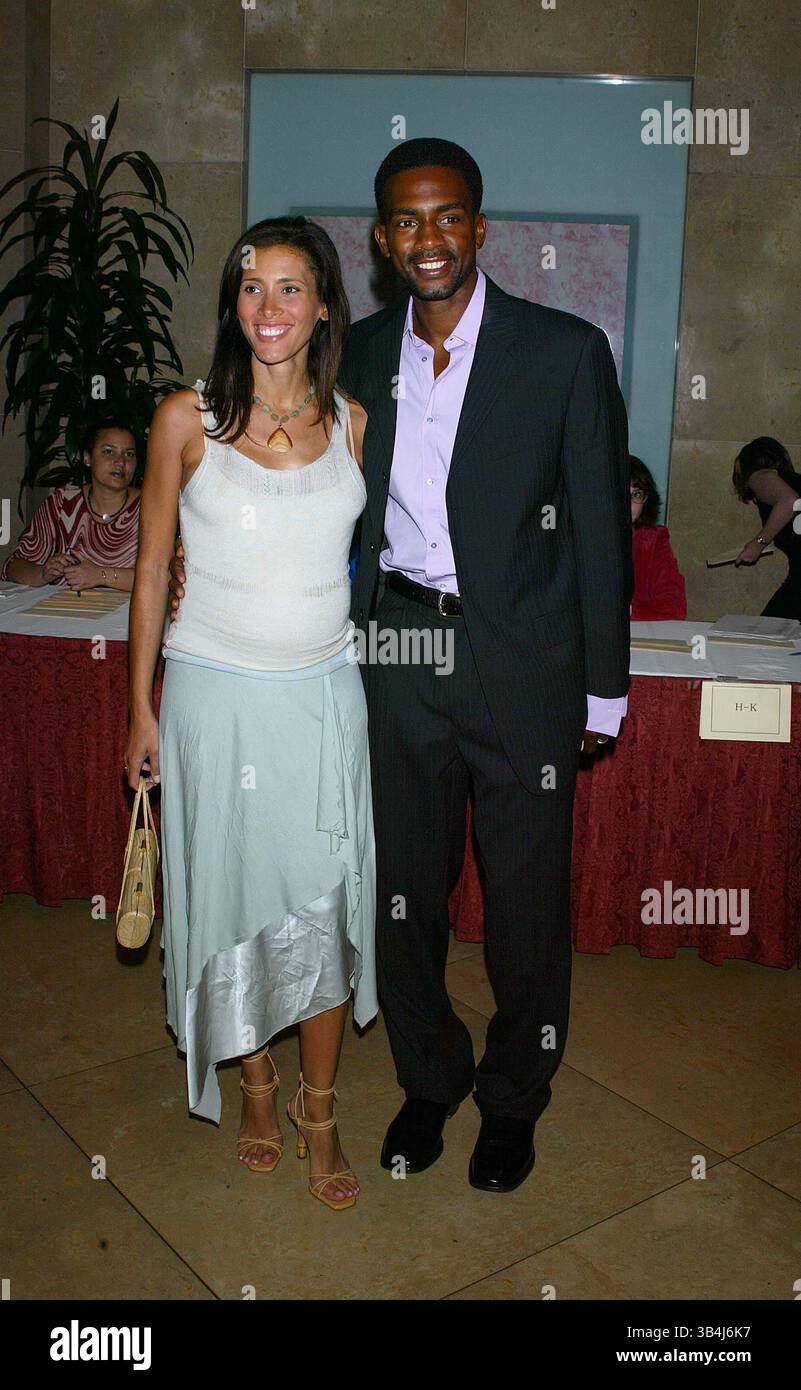 May 19, 2003 - Beverly Hills, CA, USA - K30735FS.ACLU ANNUAL TORCH OF ...