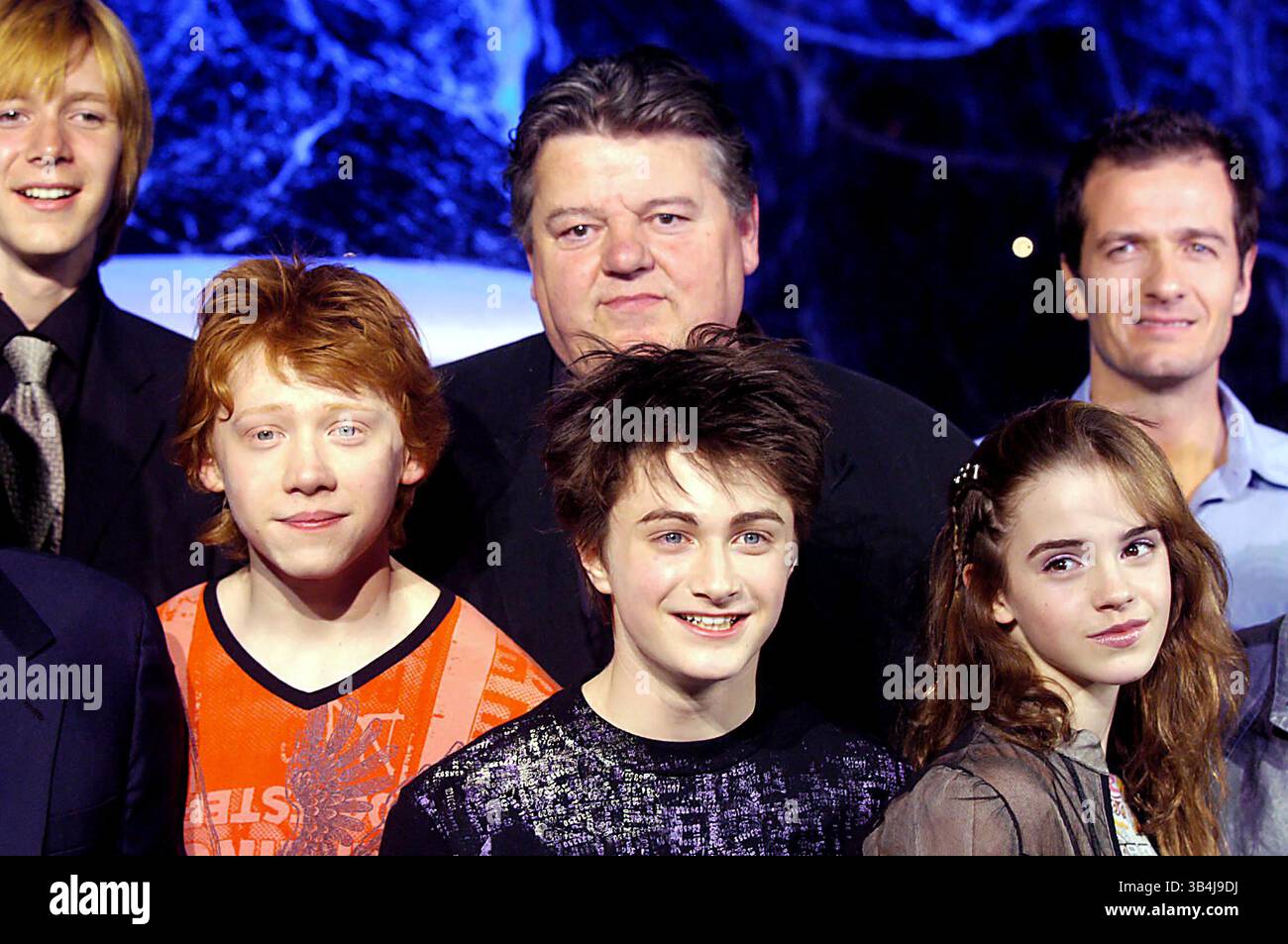 Harry potter emma watson 2003 hi-res stock photography and images - Alamy