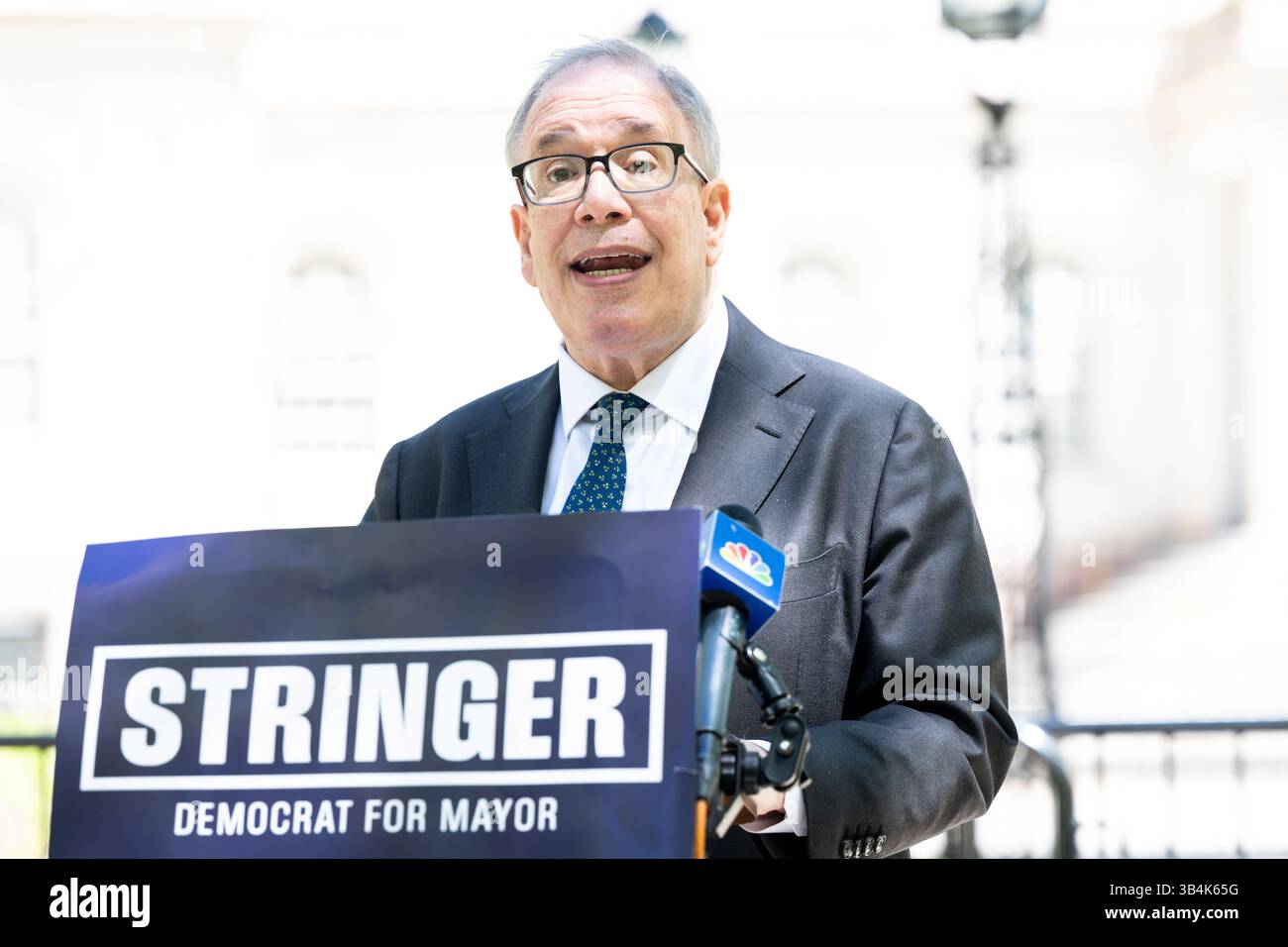 Former New York City Comptroller and candidate for New York City Mayor ...