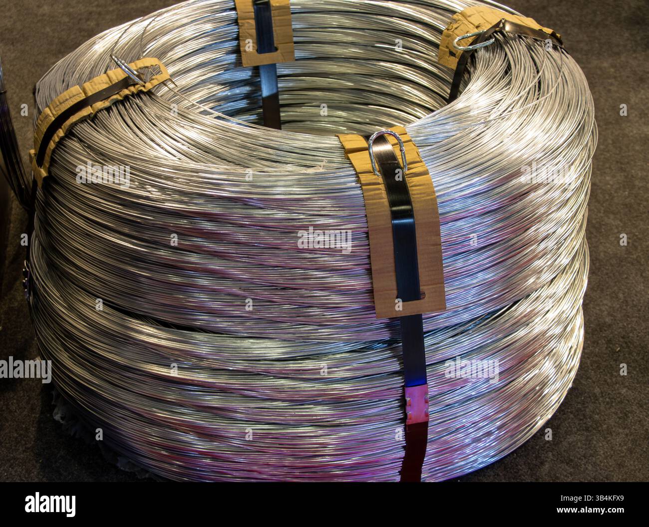 Galvanized Iron steel Wire Roll, coiled. Binding, Fencing, Gardening ...