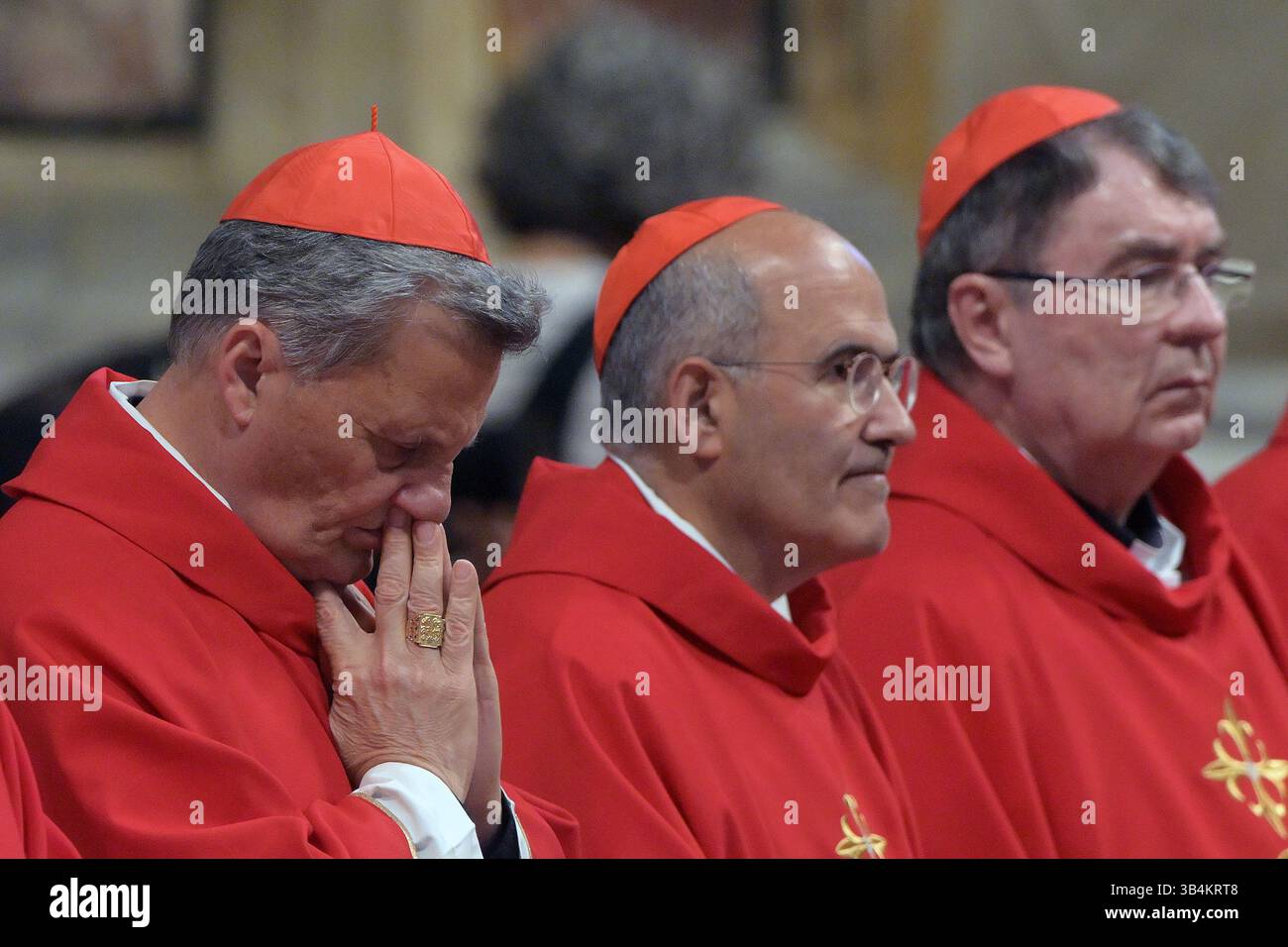 Vatican, Vatican. 30th Apr, 2025. **NO LIBRI** Italy, Rome, Vatican ...