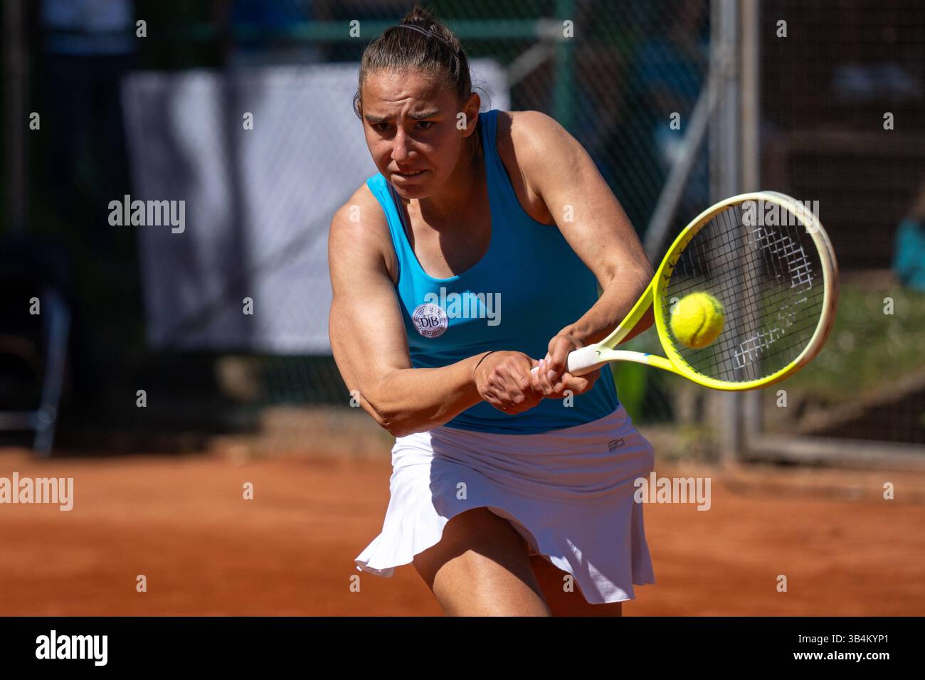 Victoria Pohle (GER) spielt den Ball Stock Photo - Alamy