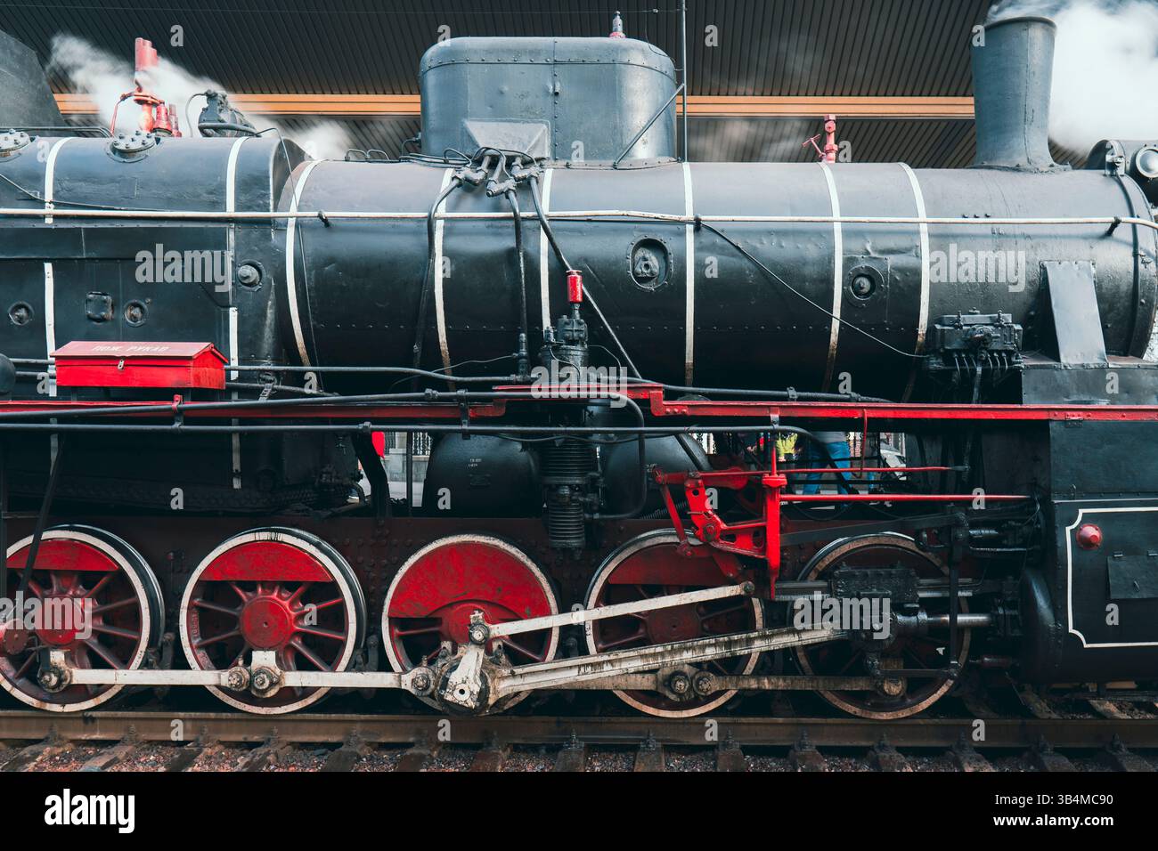 Driving wheels steam locomotive hi-res stock photography and images - Alamy