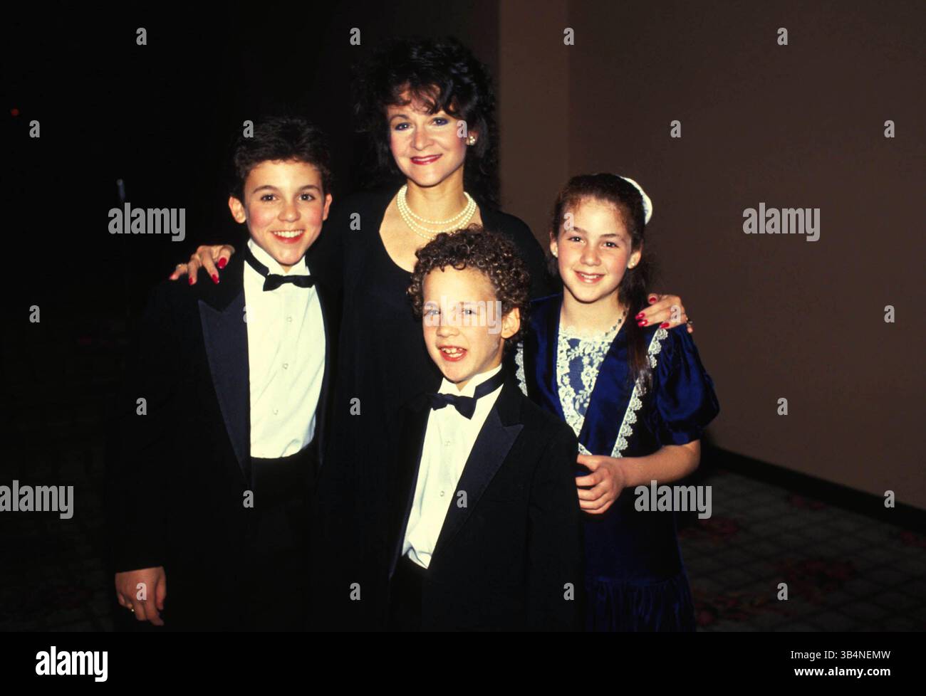 Jan. 21, 2008 - FRED SAVAGE WITH MOTHER JOANNE , HIS SISTER KALA AND ...