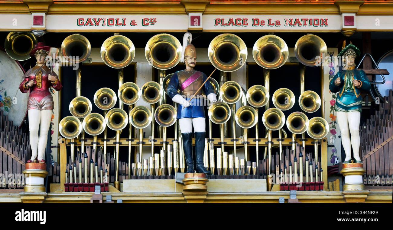 vintage gavioli fairground organ, suffolk, england Stock Photo - Alamy