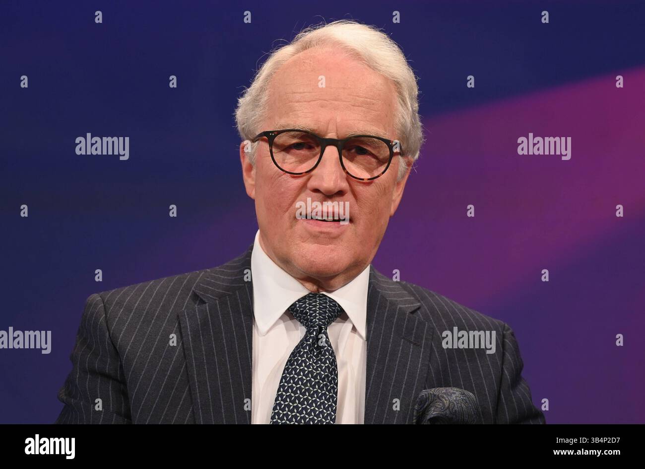 der ehemalige deutsche Botschafter in Moskau Rüdiger von Fritsch zu ...