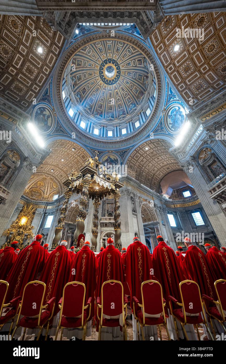 Vatican, Vatican. 30th Apr, 2025. General inside view of St. Peter's Basilica during the Fifth ...