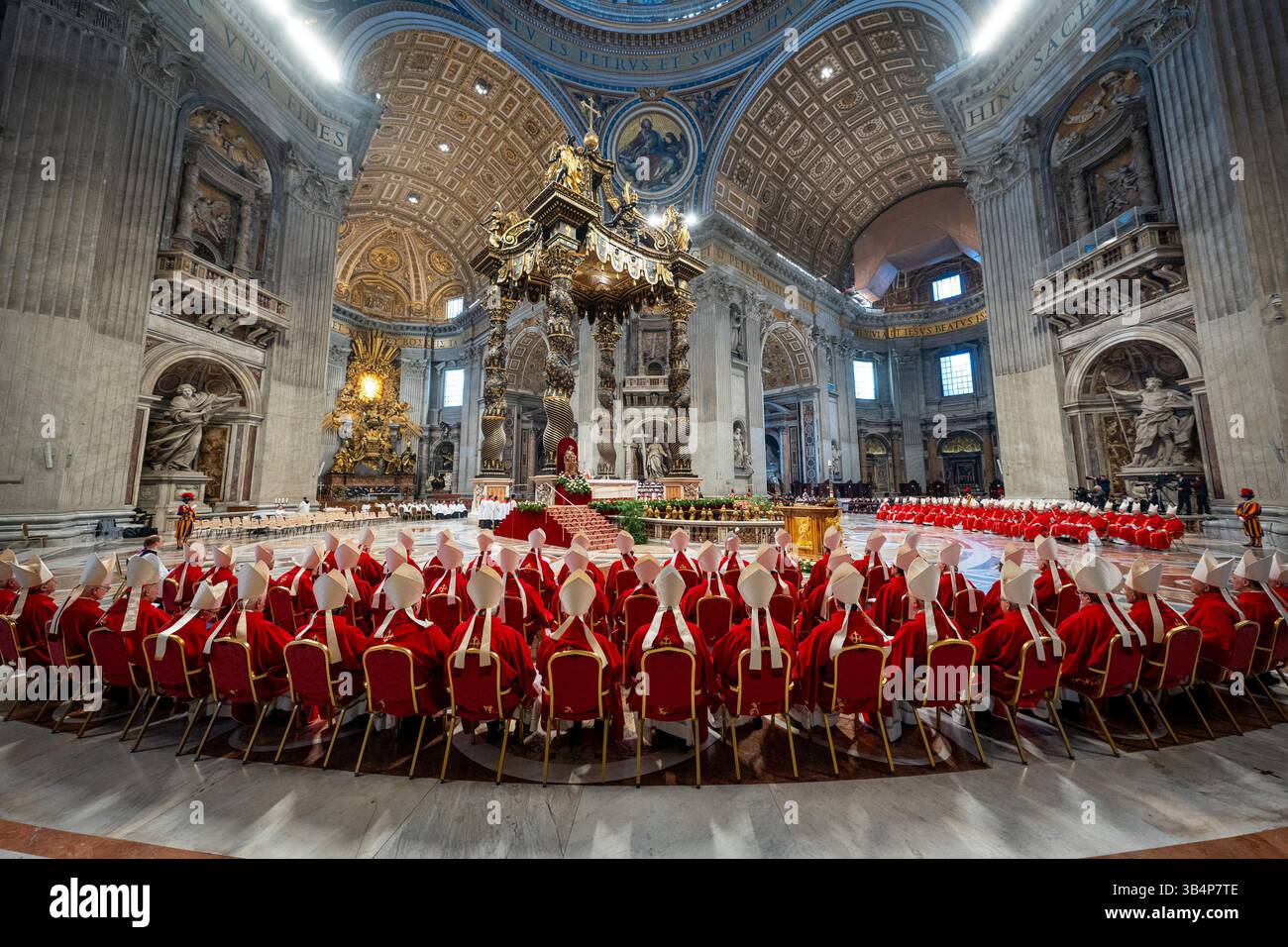 Vatican, Vatican. 30th Apr, 2025. General inside view of St. Peter's Basilica during the Fifth ...