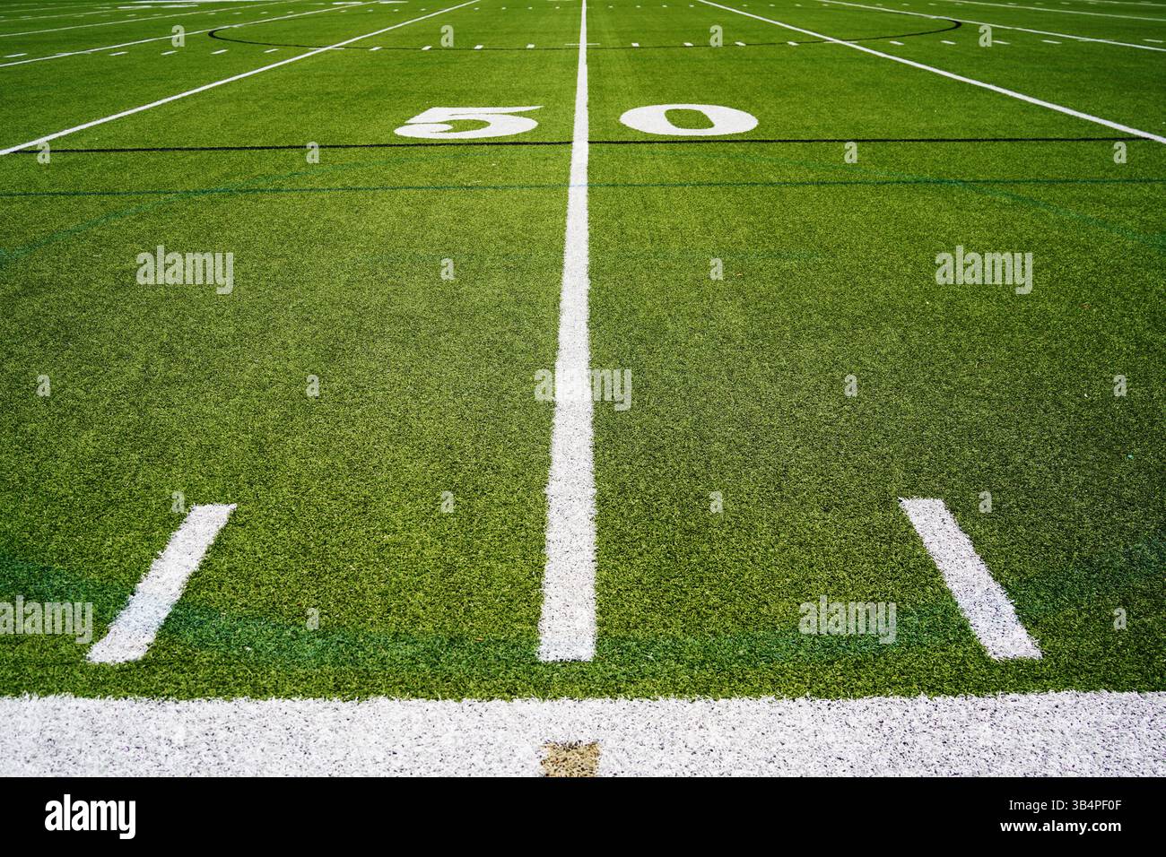 American football number 50 line Stock Photo - Alamy