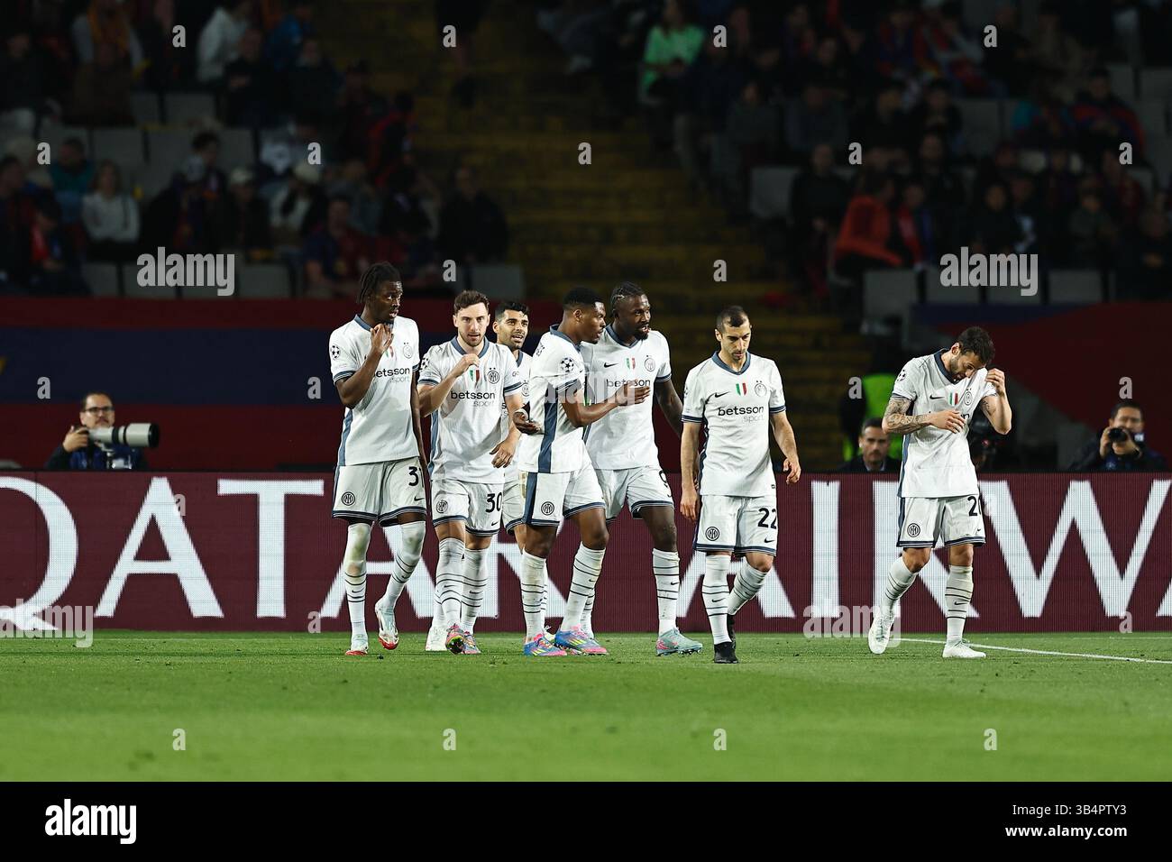 Barcelona, Spain. 30th Apr, 2025. Denzel Dumfries (Inter) Football ...