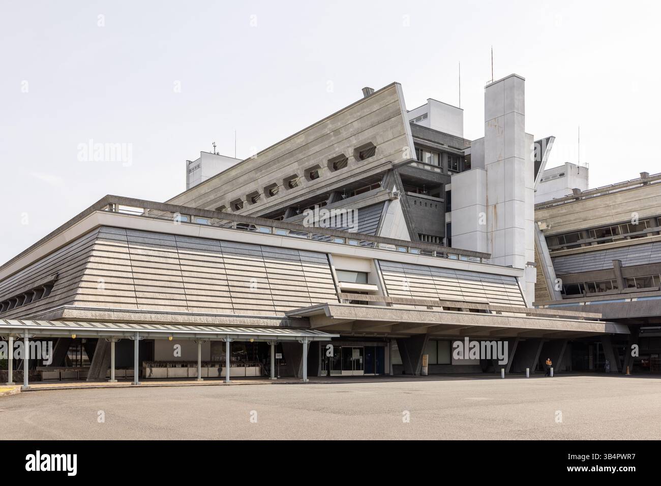 Kyoto International Conference Center (ICC Kyoto) a brutalist building ...