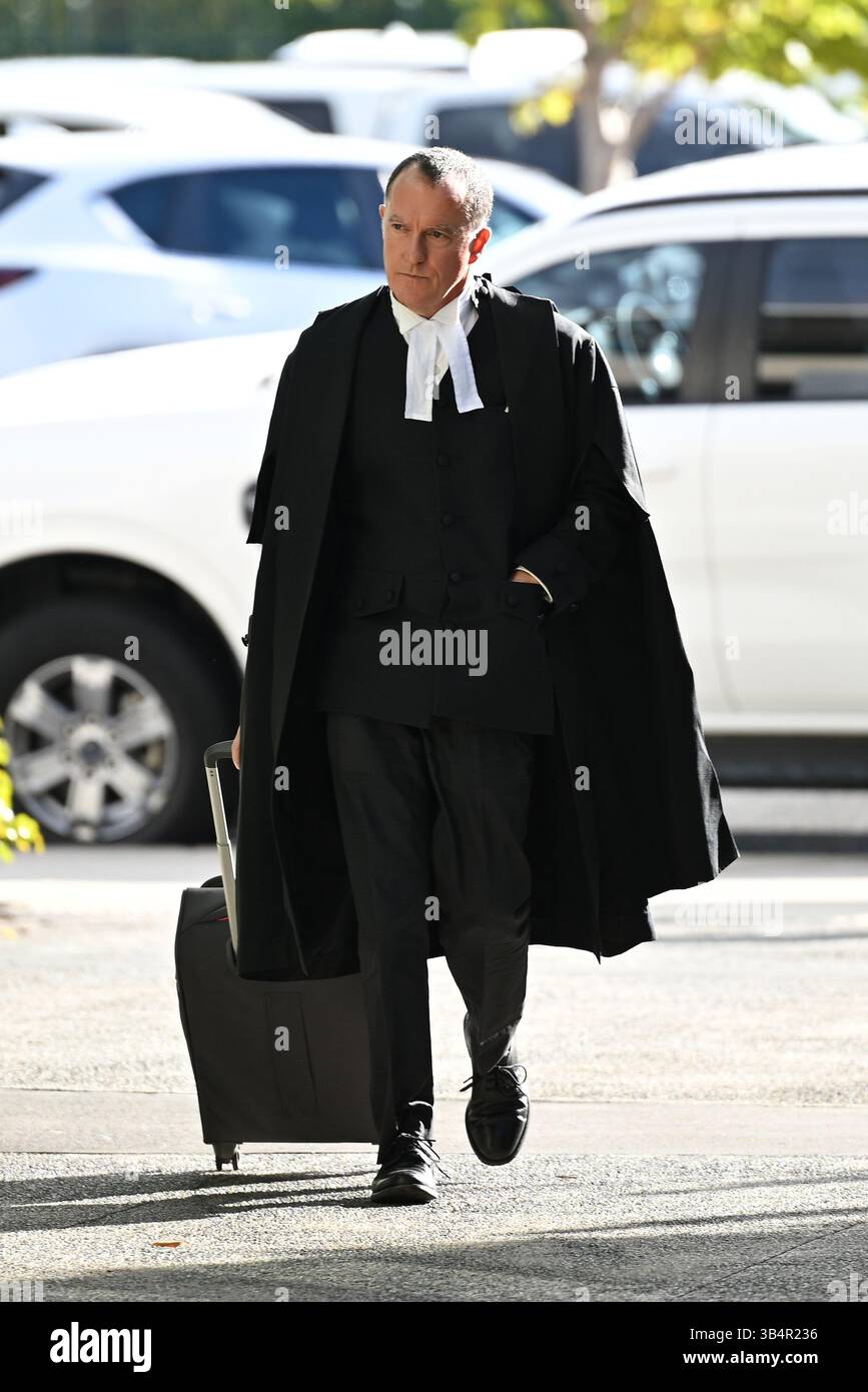 Barrister Colin Mandy SC arrives to the Latrobe Valley Magistrates ...