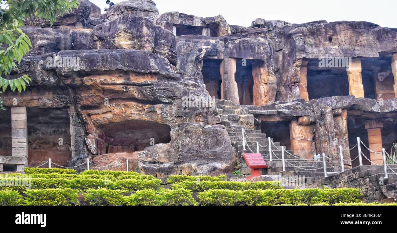Cave of udaygiri in bhubaneswar odisha. Cave of udaygiri historical ...