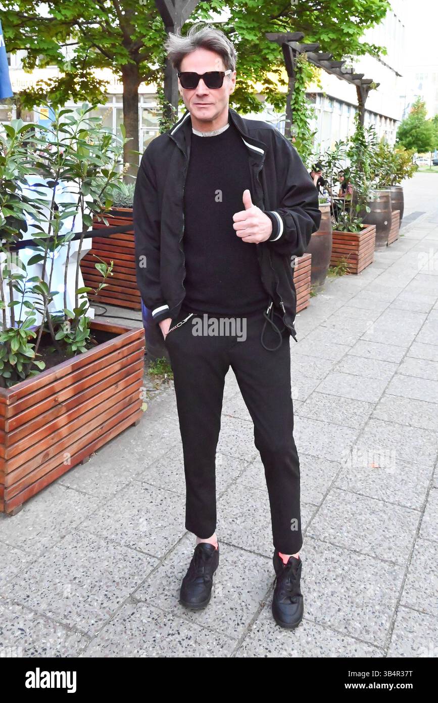 Maifest im Hofbräuhaus in Berlin Rainer Meifert beim Maifest im ...