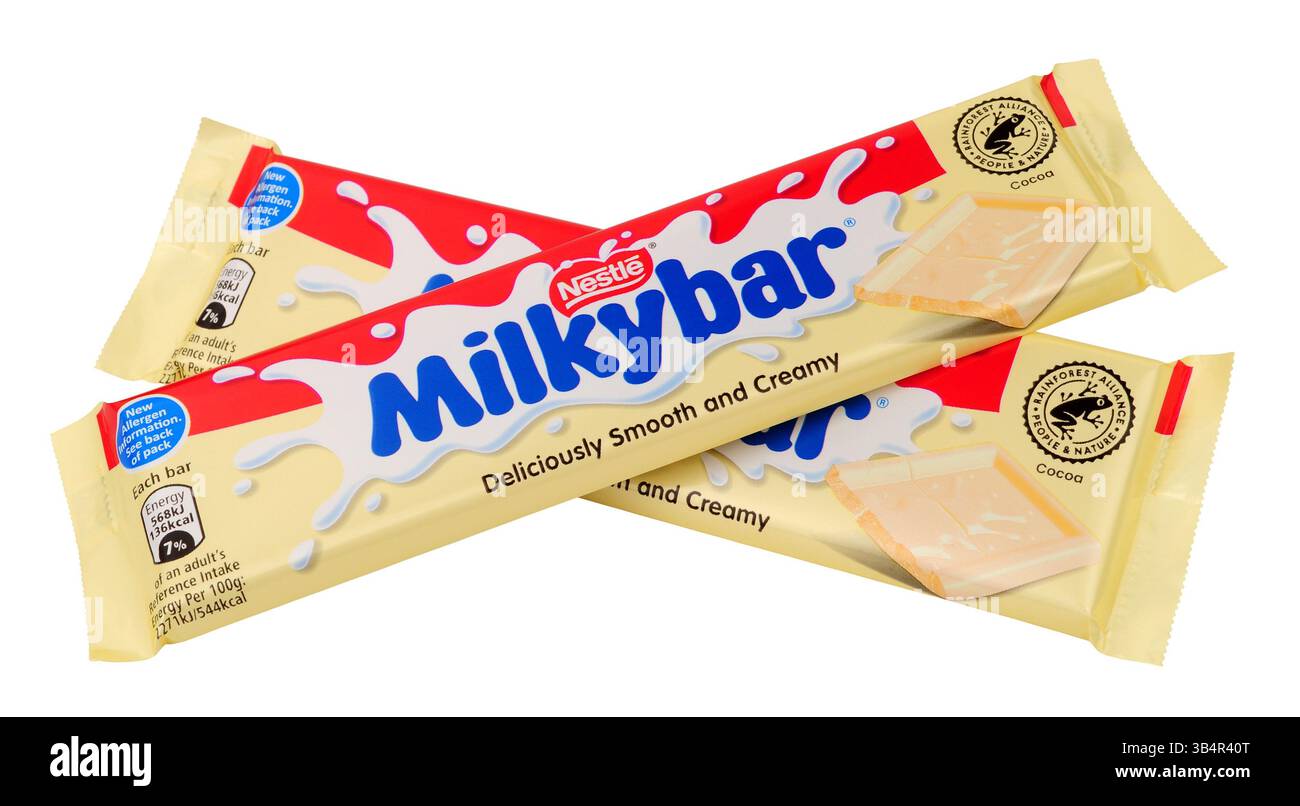 Nestle Milkybar white chocolate individual 25g bars Stock Photo - Alamy