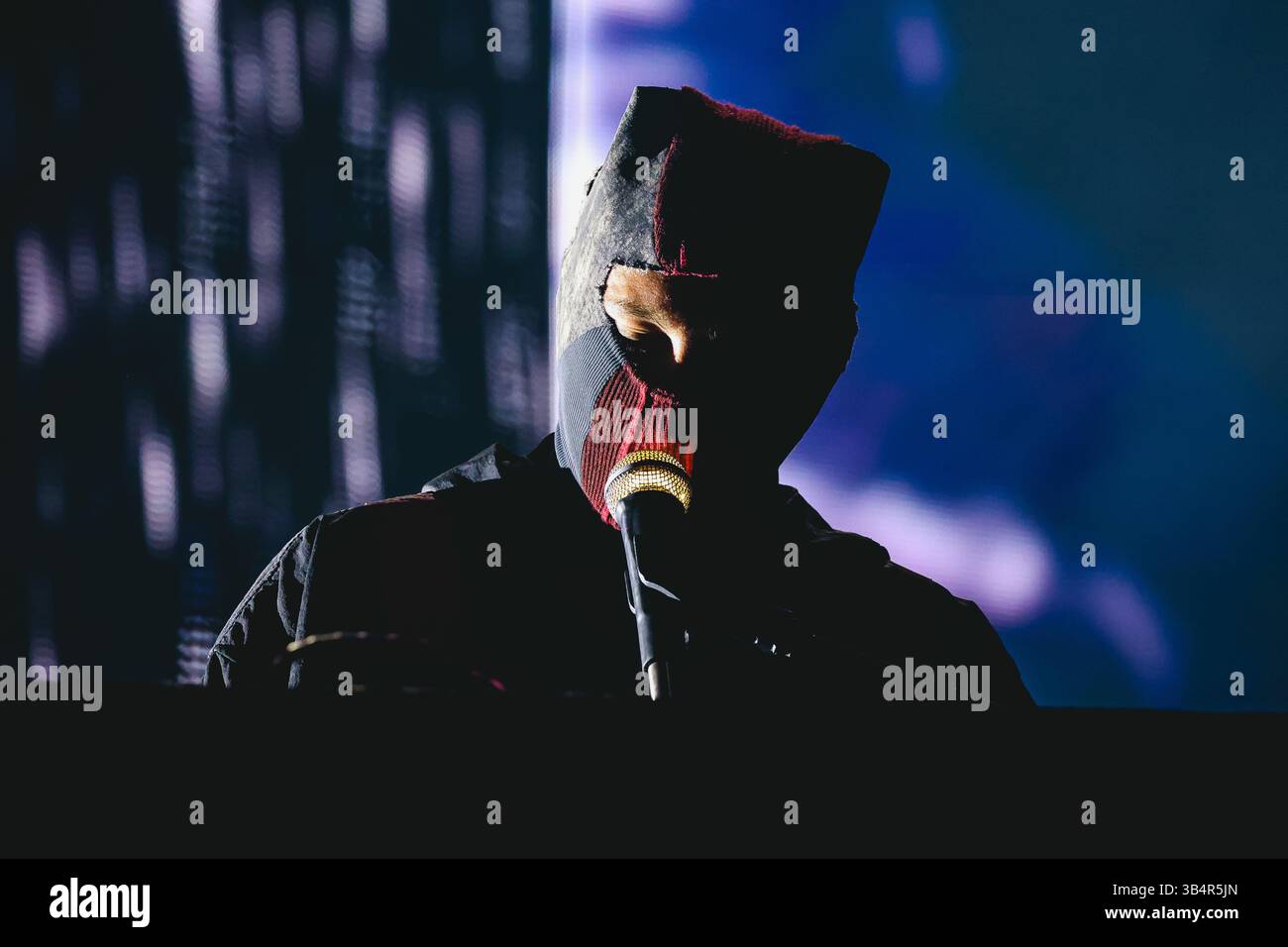 Milan, Italy. 28th Apr, 2025. Tyler Joseph of Twenty One Pilots ...