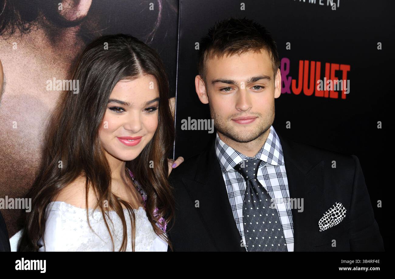 Douglas Booth and Hailee Steinfeld at the premiere of 'Romeo & Juliet ...