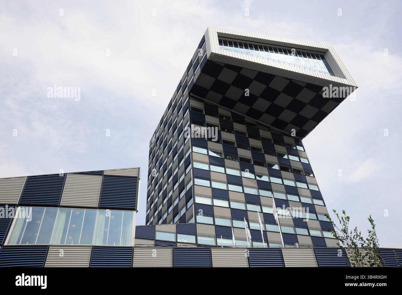 Modern architecture, STC building, a college for shipping and transport ...