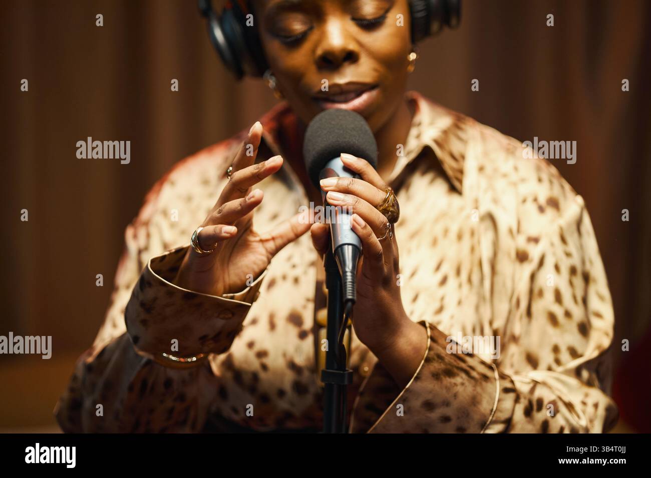 Singer performing song recording hi-res stock photography and images ...