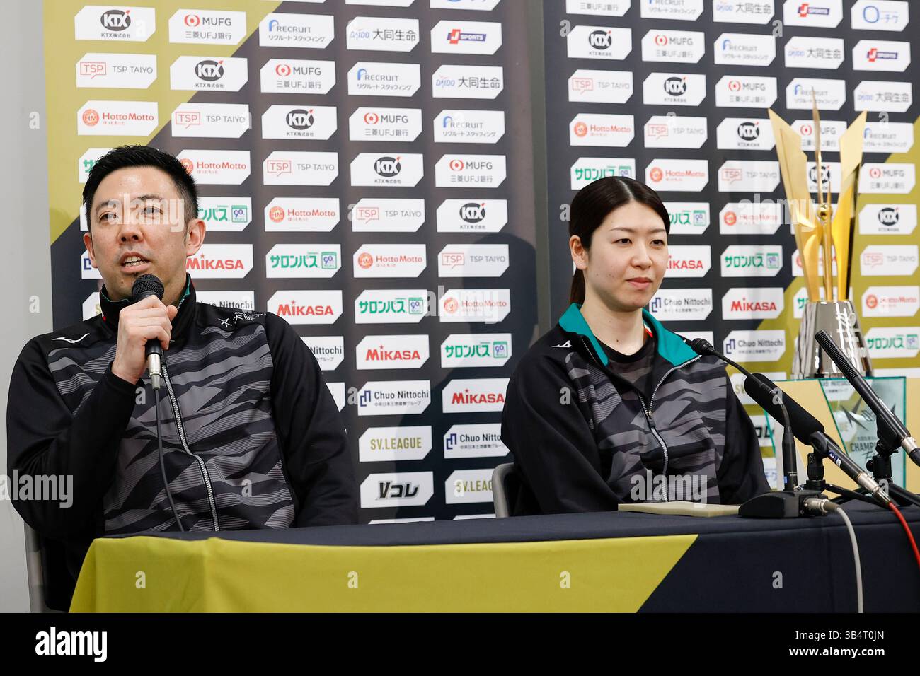 Tokyo, Japan. 1st May, 2025. Coach Daisuke Sakai (L) of Osaka Marvelous team speaks during a ...