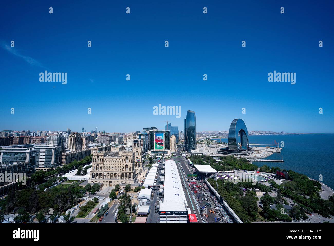 June 12, 2022, Baku, Azerbaijan: A general view of the starting grid ...