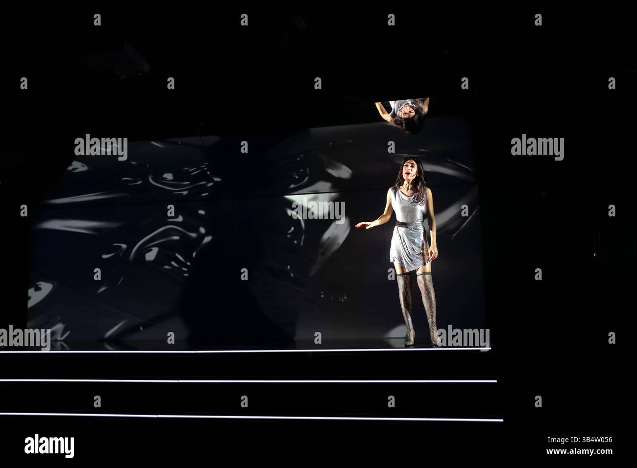 Nairi Hadodo als Kim Kardashian während der Fotoprobe für das Stück Kim ...