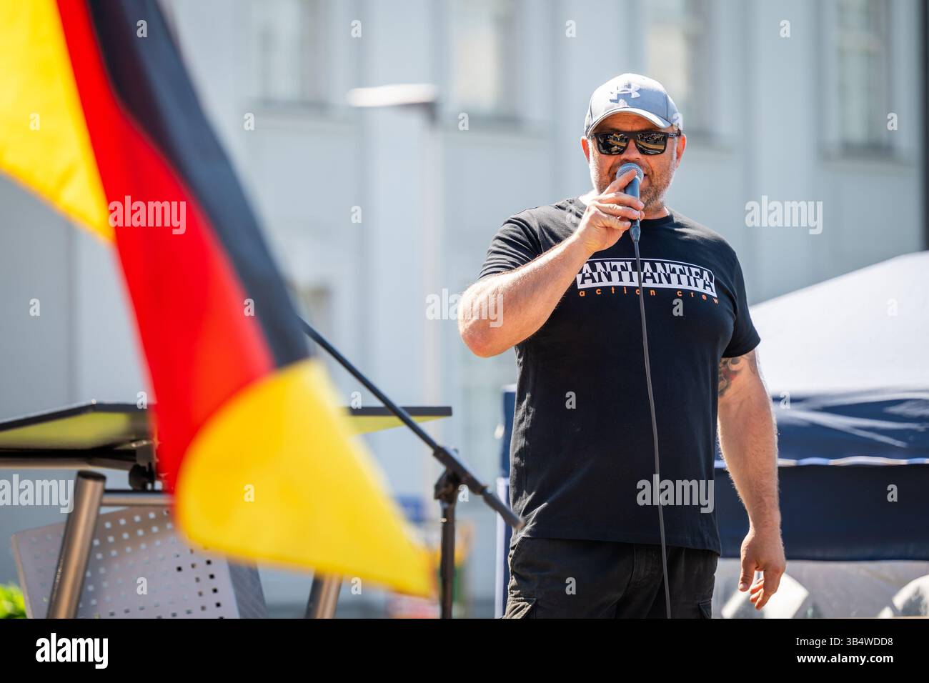 Gera, Germany. 01st May, 2025. Right-wing extremist Christian Klar ...