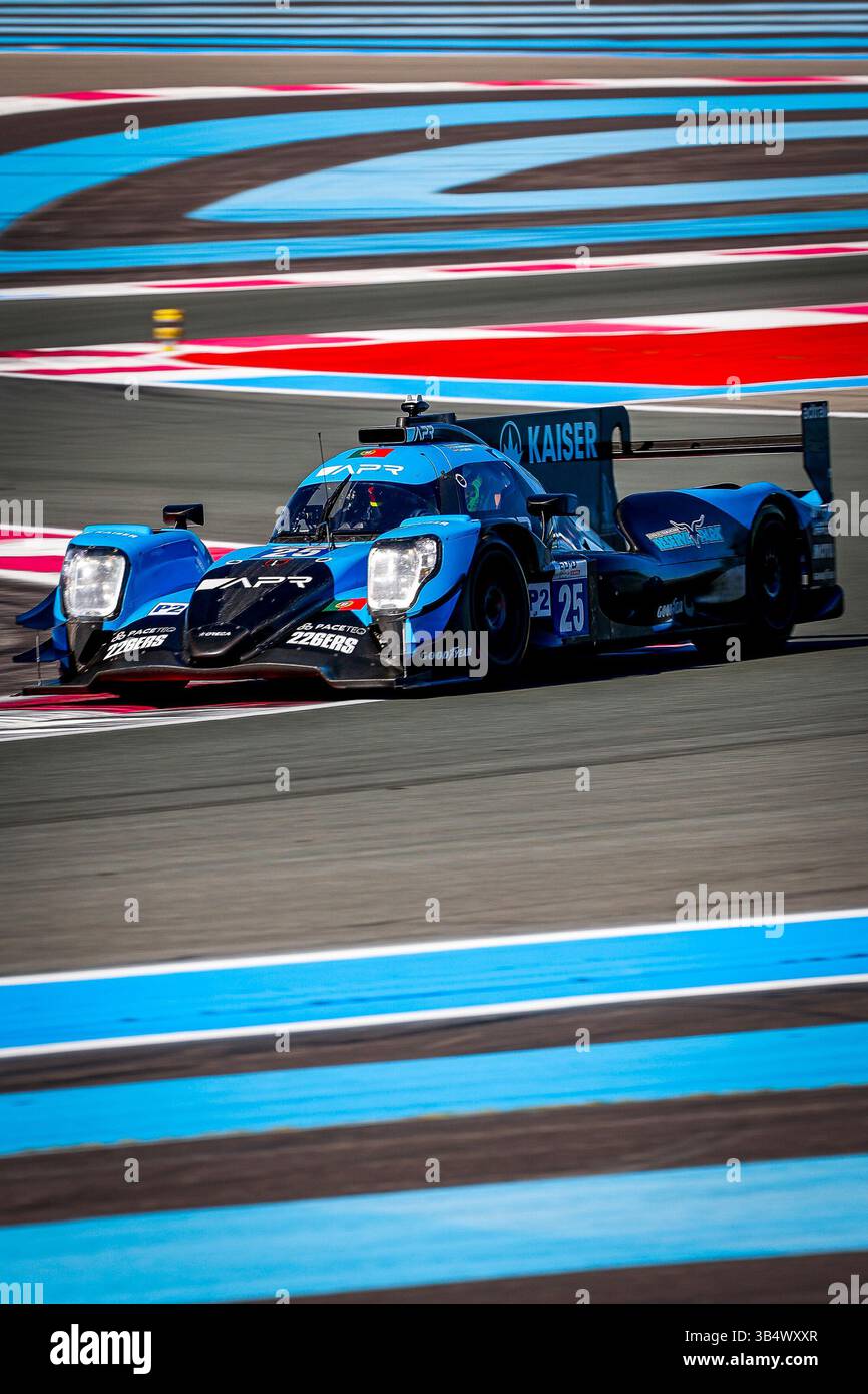 Le Castellet, France. 01st May, 2025. 25 FLUXA Lorenzo (spa), KAISER Matthias (lie), POURCHAIRE ...