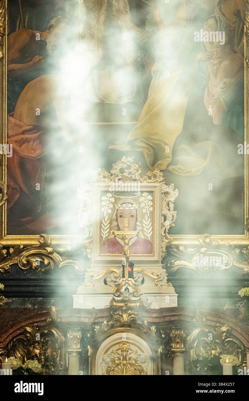 Holy Mass celebrated by Bishop Jan Baxant in Basilica of St. Lawrence ...