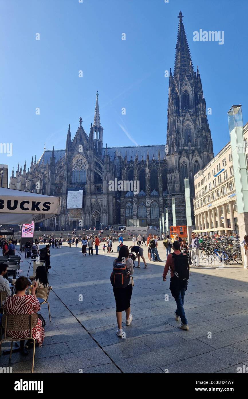 RECORD DATE NOT STATED Koeln Themenfoto: Deutschland, Stadt, Koeln ...